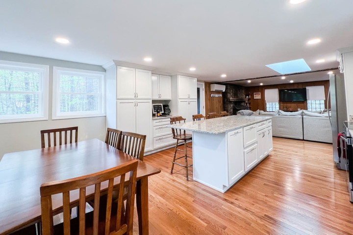 Spacious North Conway Home | Close To Everything! - Conway, NH