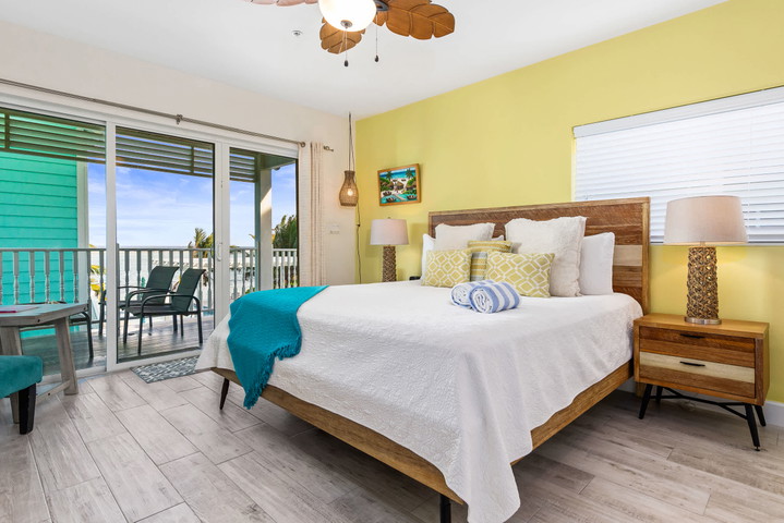 The Sea Spray Ocean View Studio Cottage In East End - Cayman Islands