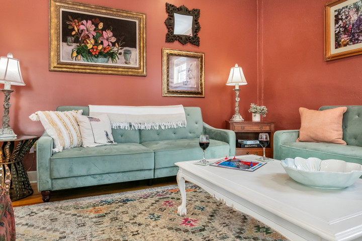 Full Kitchen And Washer/dryer - Charming Historic Haven - Natchez, MS