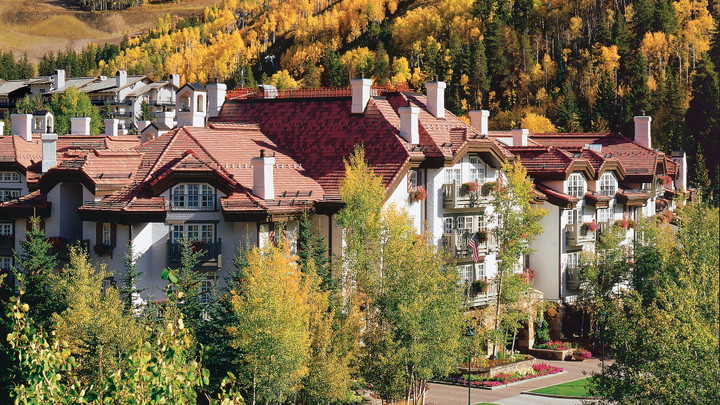 The Sonnenalp King Room In The Heart Of Vail Village - Pool, Spa, Walk To Ski! - Vail, CO
