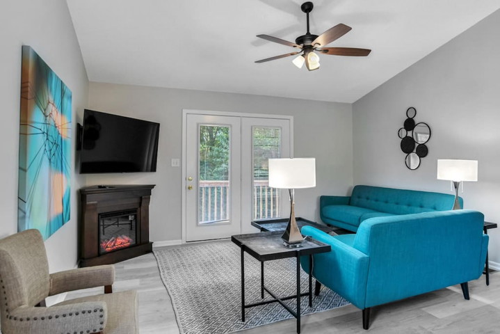 Comfortable South Asheville Townhome Hot Tub - Asheville, NC
