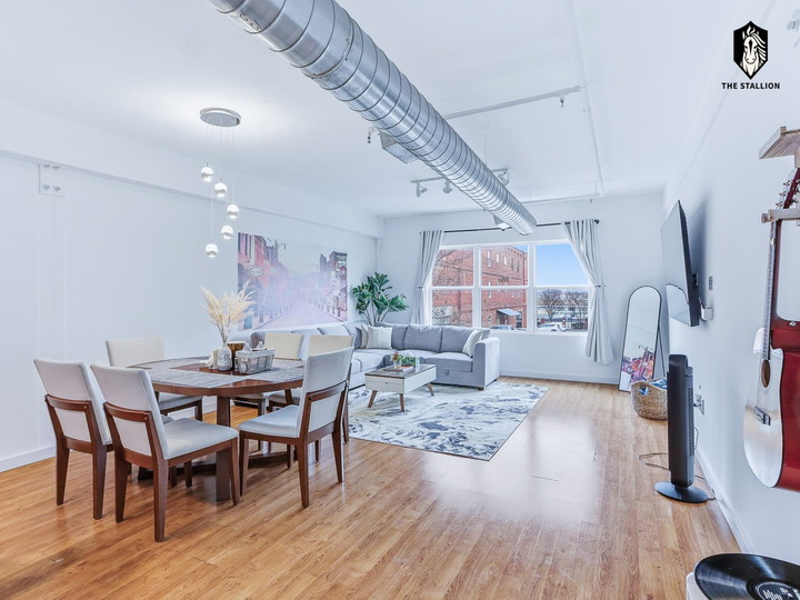 Luxury Spacious 2bd In The Heart Of The Downtown (Loft 202) - Memphis, TN