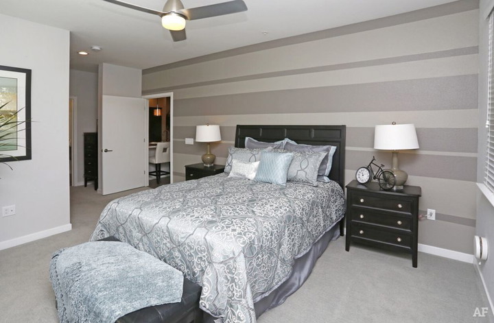 1br Lux. Apartments Near Facebook Headquarters - Redwood City, CA