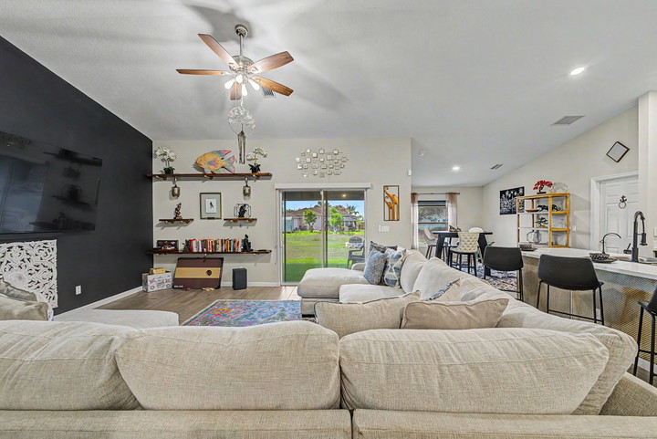 Port St. Lucie Retreat W Fire Pit & Patio - The Bahamas