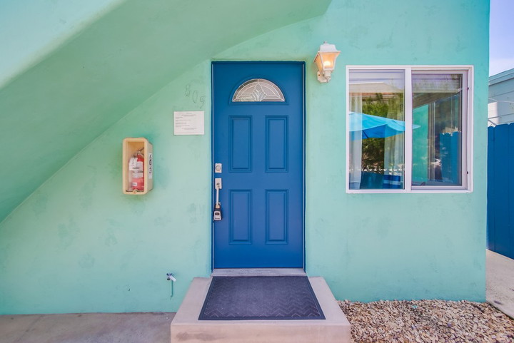Ground Floor With Bbq And Modern Kitchen - Charming Coastal Haven - San Diego