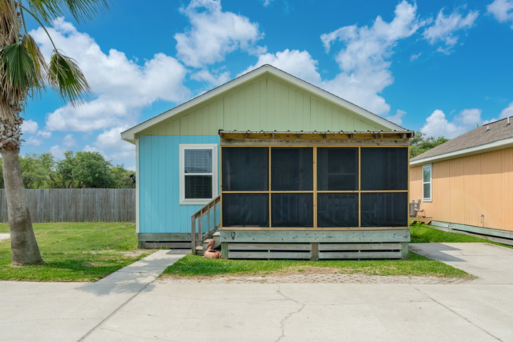 The Cozy Pelican - Texas