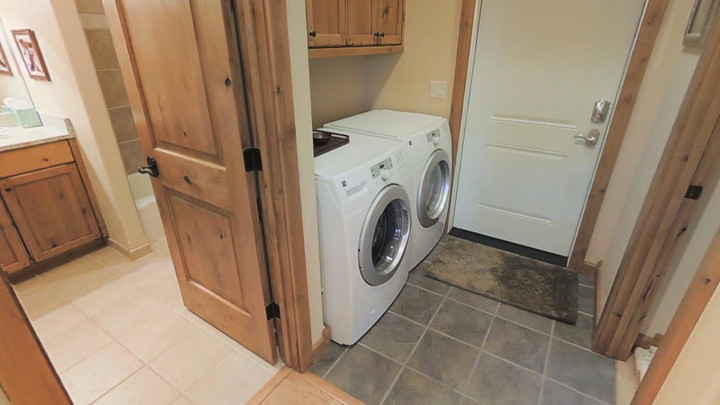 This Townhouse In Legend's On Bridger Creek Is Beautifully Finished. - Bozeman