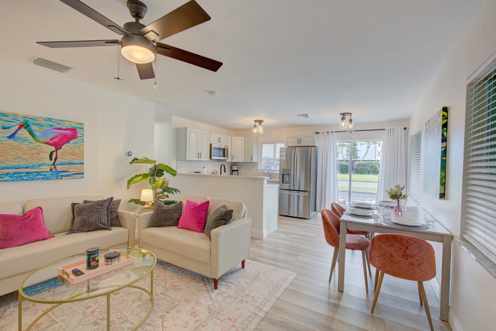 Comfort And Convenience - Charming Couples Retreat - Dunedin, FL