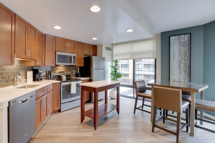 Sojourn | Va Square | 2 Br - Arlington, VA