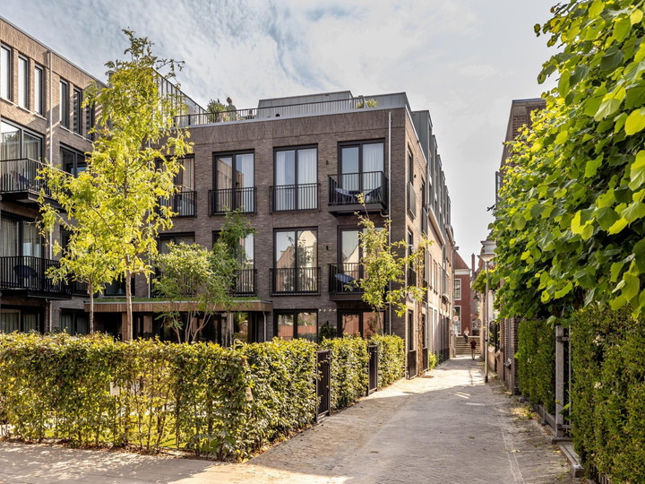 Stylish 2-bedroom Apartment In Delft. - Delft