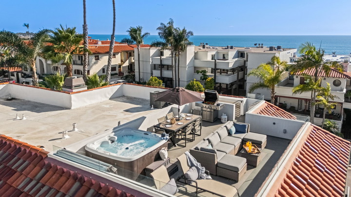 3 Condos, Steps To Beach, Rooftop Patio | Trestles Trailhead Trio By Avantstay - San Clemente, CA
