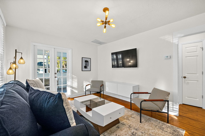 Private Uptown Flat L Walk To Downtown L Dogs Ok - St. Augustine, FL
