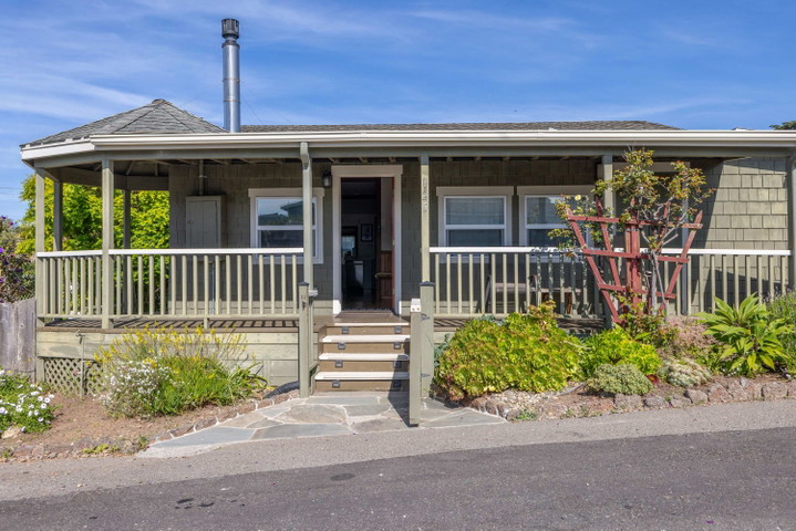 Dog-friendly Beach Cottage | Bbq+patio+king Bed - Bodega Bay, CA