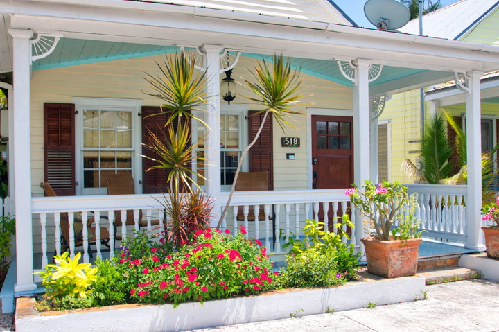 Charming Cottage With Small Pool And Artful Décor - Inviting Retreat - Key West, FL