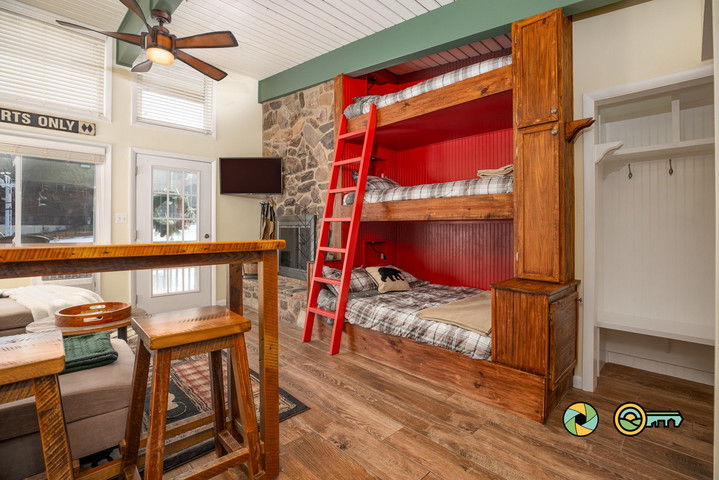 Breathtaking Views And Cozy Fireplace - Stunning Mountain Escape - Virginia