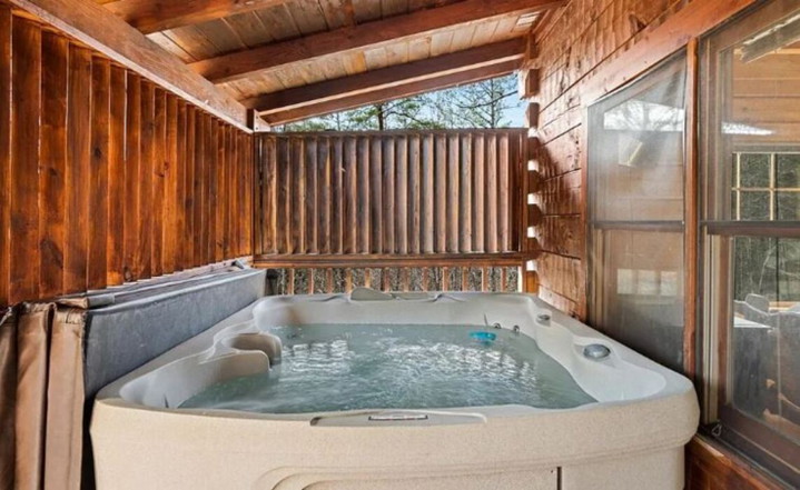 Secluded Escape | Views, Hot Tub, Outdoor Lounge! -