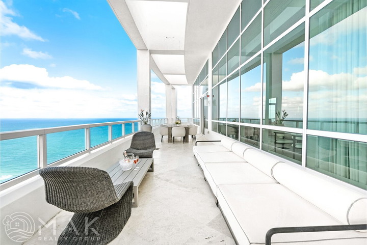 Fontainebleau Ph | Pinnacle Of Luxury W/ Jacuzzi - Bahamas