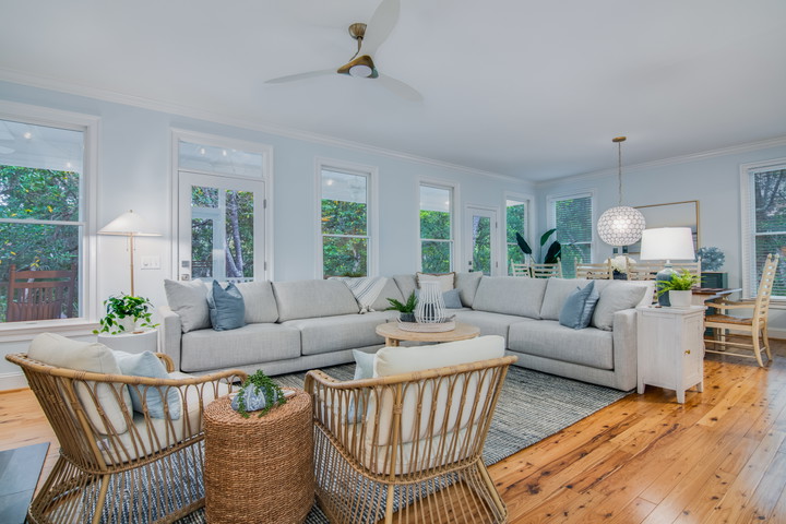 Serene Views And Golf Carts Included - Inviting Coastal Retreat - Bald Head Island, NC