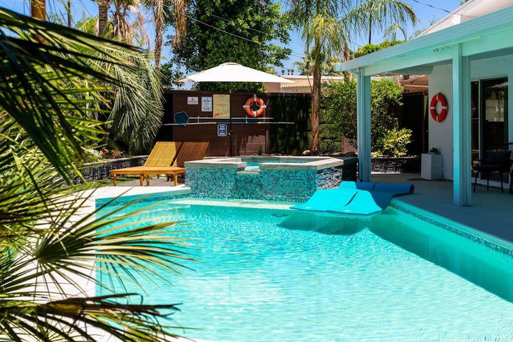 Mid-century Oasis With Pool & Spa - Palm Springs