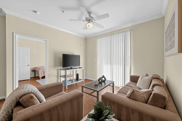 Spacious Group Getaway Near Unt & Dt Denton - Denton, TX