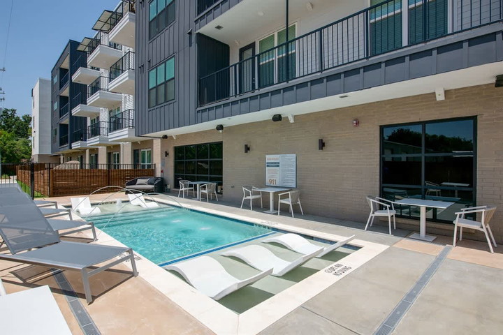 Boulevard Stays Comfortable 1br Suite W Pool, Parking, Gym 05 - Dallas, TX