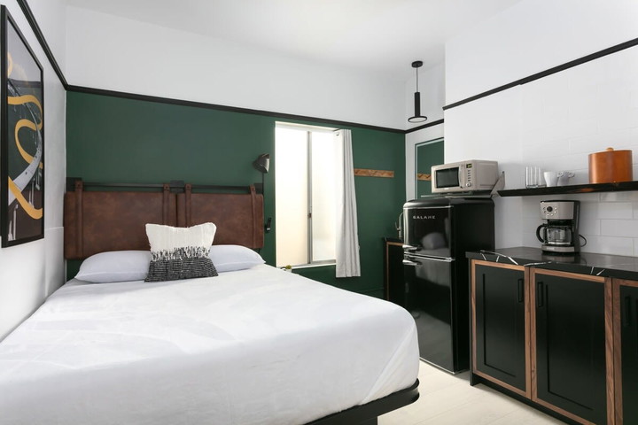 La Ventana Hotel - Relax Modern Suite Ac, Wifi & Smart Tv - San Diego, CA