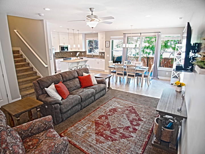 Community Pool And Spa - Luxurious Adventure Haven - Moab, UT