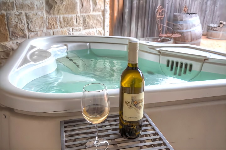Wine Country Cottage · Hot Tub, Pool & Pickleball - Estados Unidos