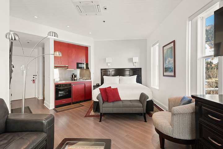 Independence Square Unit 303 | Corner Studio With Premier Finishes, Downtown Location - Aspen, CO