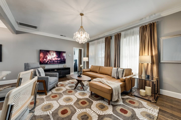 Relaxed 1br Condo With Balcony On Swiss Avenue - United States