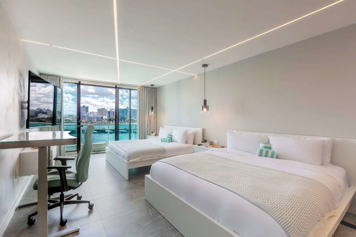 Condado Beachfront | Pool | Great For Groups | Balcony - San Juan