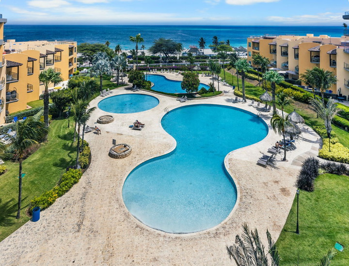 Oceanfront Penthouse 4br W/ Roof Top Deck W/ Jacuzzi @ Eagle Beach - Aruba