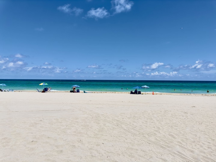 Southwinds #10 For 2, Steps To Beach & Boardwalk - Hollywood, FL