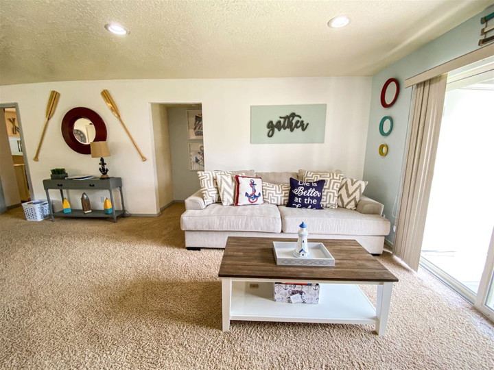 Beautiful Updated 2 Bedroom Condo T106 - Garden City, UT