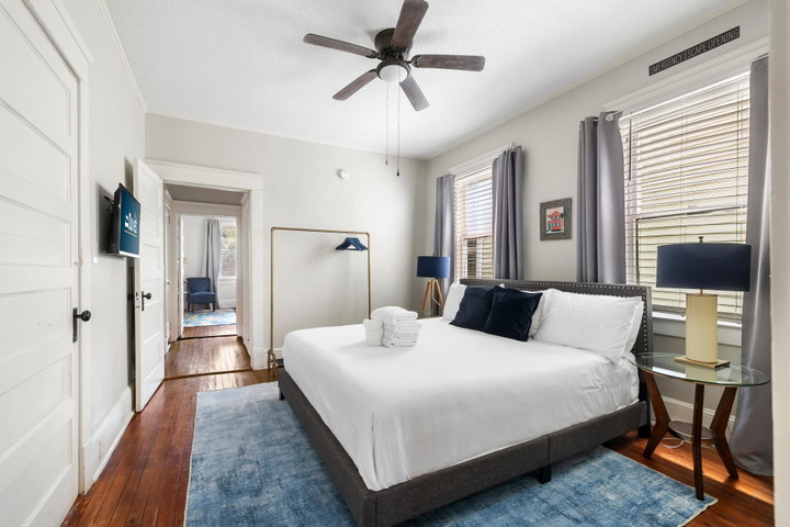 Urban Chic Living | Resi On Rutledge - Charleston, SC