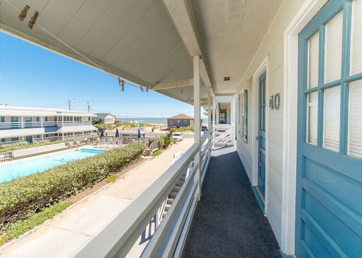 Saltaire Cottage 10: 2br Steps To Private Beach Access Screened Porch Pool - Kitty Hawk, NC