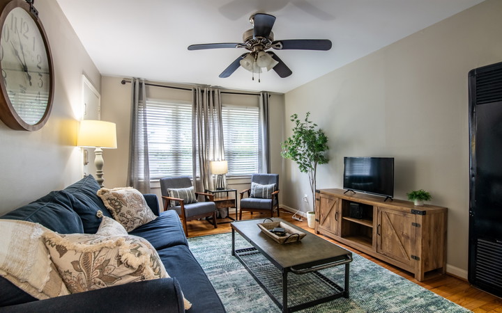 Vulcan View B- King Bed/private Parking/patio/wifi - Birmingham, AL