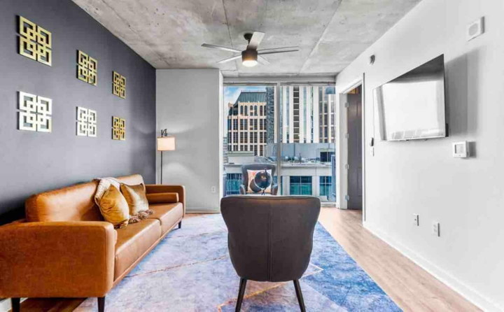 Luxury Midtown High Rise W/pool! - Atlanta, GA