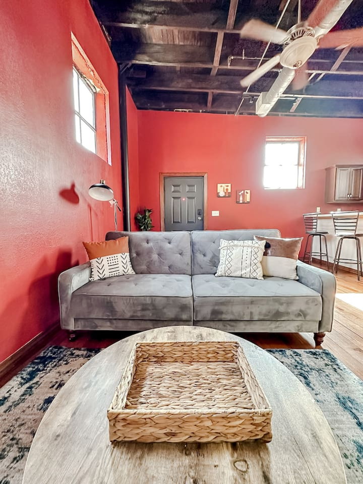 Sleepover | Extraordinary 2bd/1ba Condo - Sgf - Springfield, MO