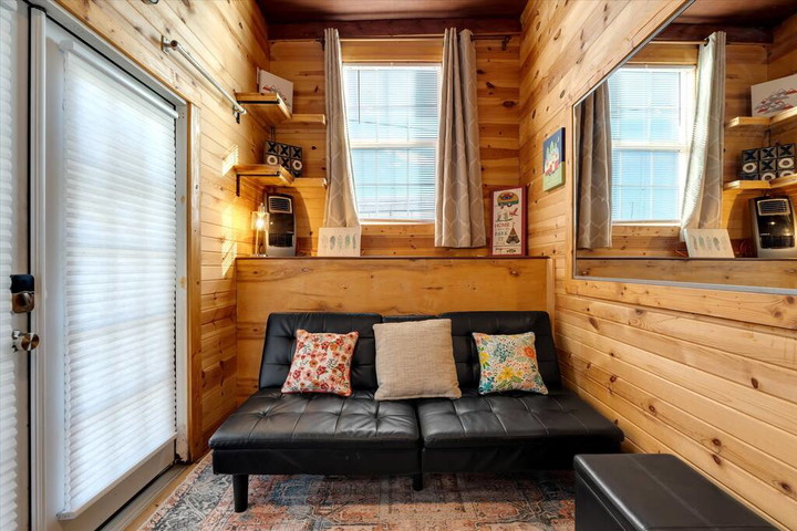 Farm Stay Tiny House With King Bed & Fire Pit - 阿什維爾