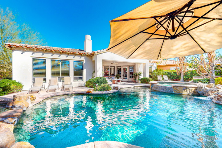 Relaxing Home & Casita With Private Pool, Pool Spa, Grill & Outdoor Fireplaces - Palm Desert, CA