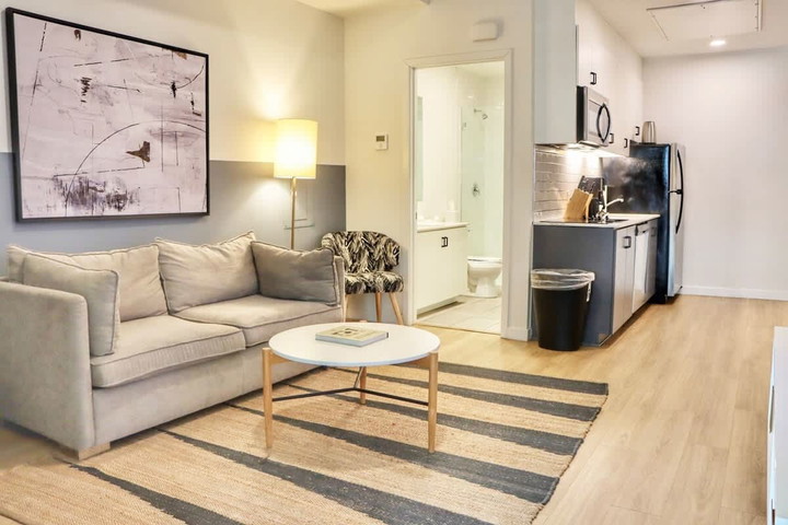 Stylish San Diego Apt Gaslamp At Your Door - Coronado, CA