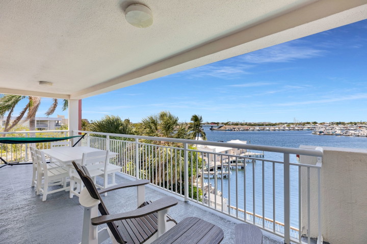 Waterfront Condo Dock Pool Near Duval St - Key West, FL