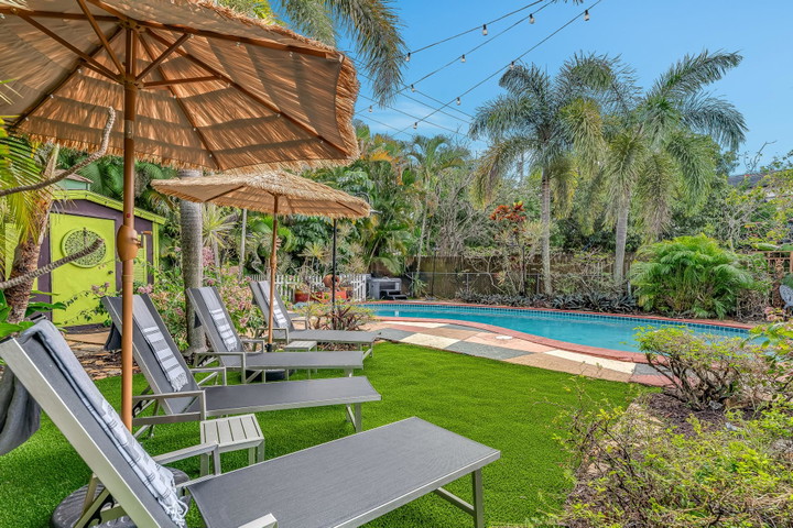 Fox Of Oz- Pool & Spa Oasis Villa - The Bahamas