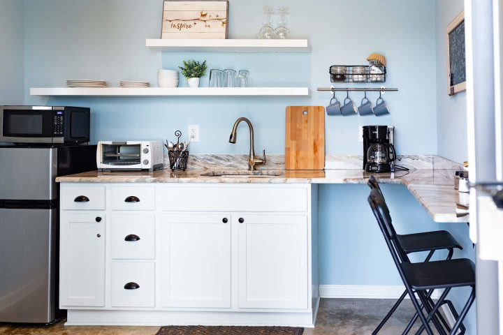 Clean & Serene Studio - Easy On/off Interstate - Tennessee