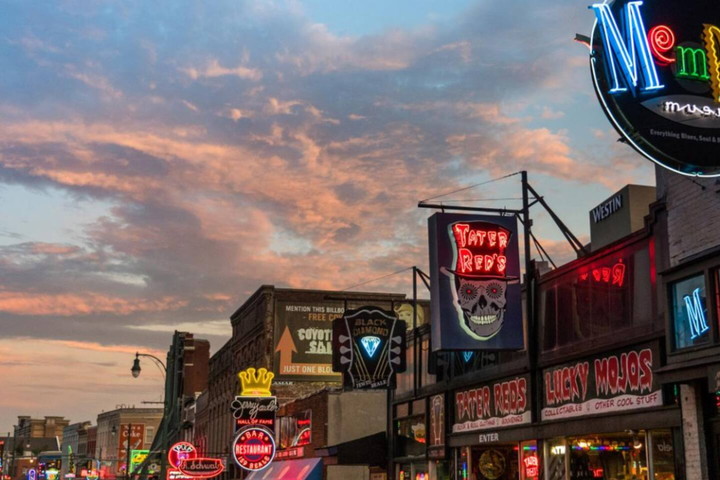 Historic Main St. Gem | Steps From Memphis Culture - Memphis, TN
