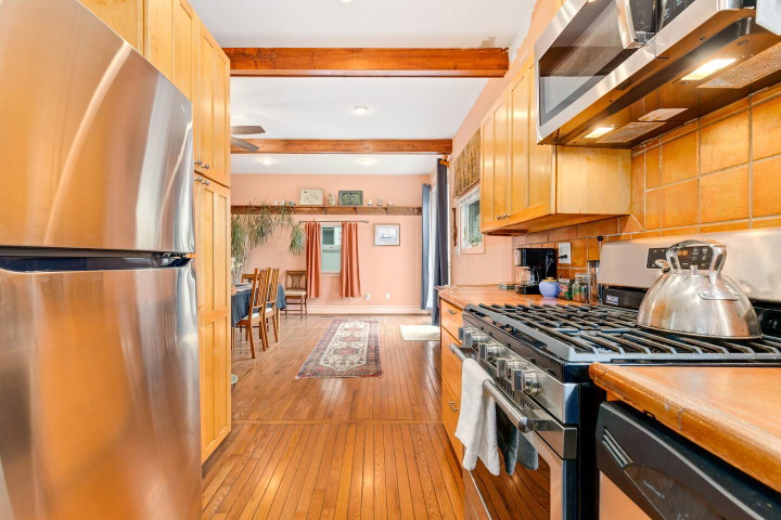 Eastport Bungalow | Yard, Grill & Walk Downtown - Annapolis, MD