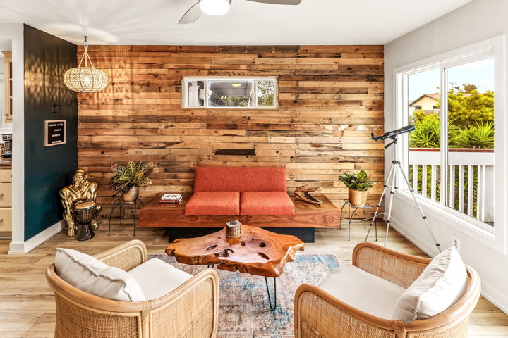 Mile To Beach! Pool Table & Hot Tub! Pet Friendly! - Oceanside, Californie