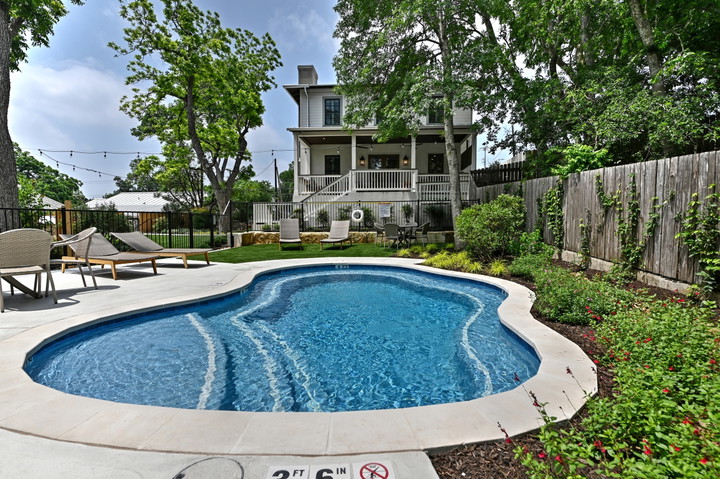Comal River Cottages Union 291 - New Braunfels, TX