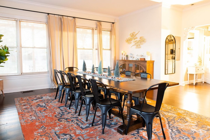 Skip The Hotel • 5br + Gather Around One Table - Millbrook, AL